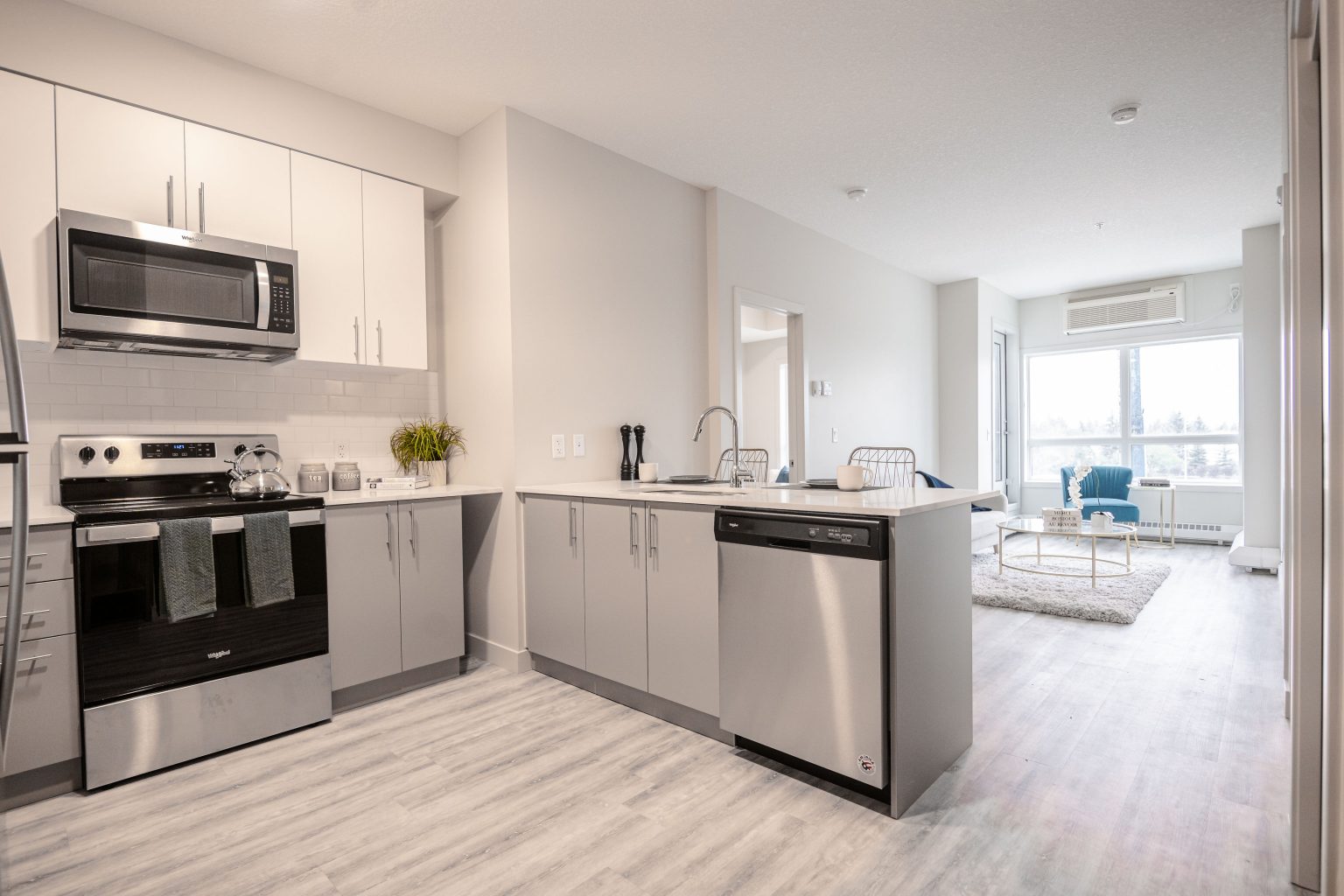 Louvre at Century Park Suite Features | Apartments for Rent Edmonton